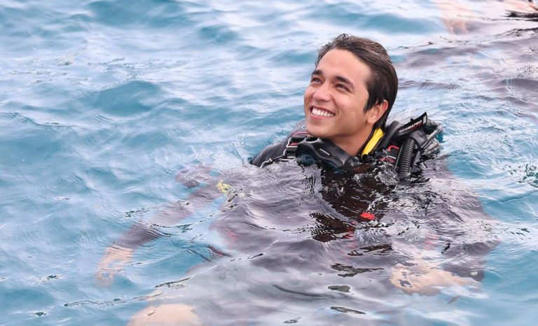 My PADI Story: Alexander Rendell - Singer, Actor, PADI Instructor ...