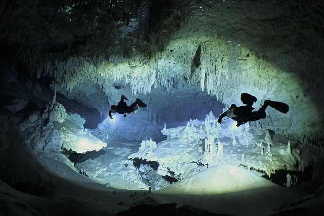 Diving the Sistema Nohoch Nah Chich - Mexico