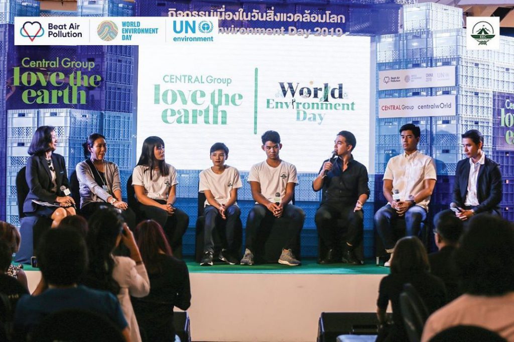 Alex Rendell – Actor, Singer, Ocean Protector, PADI AmbassaDiver