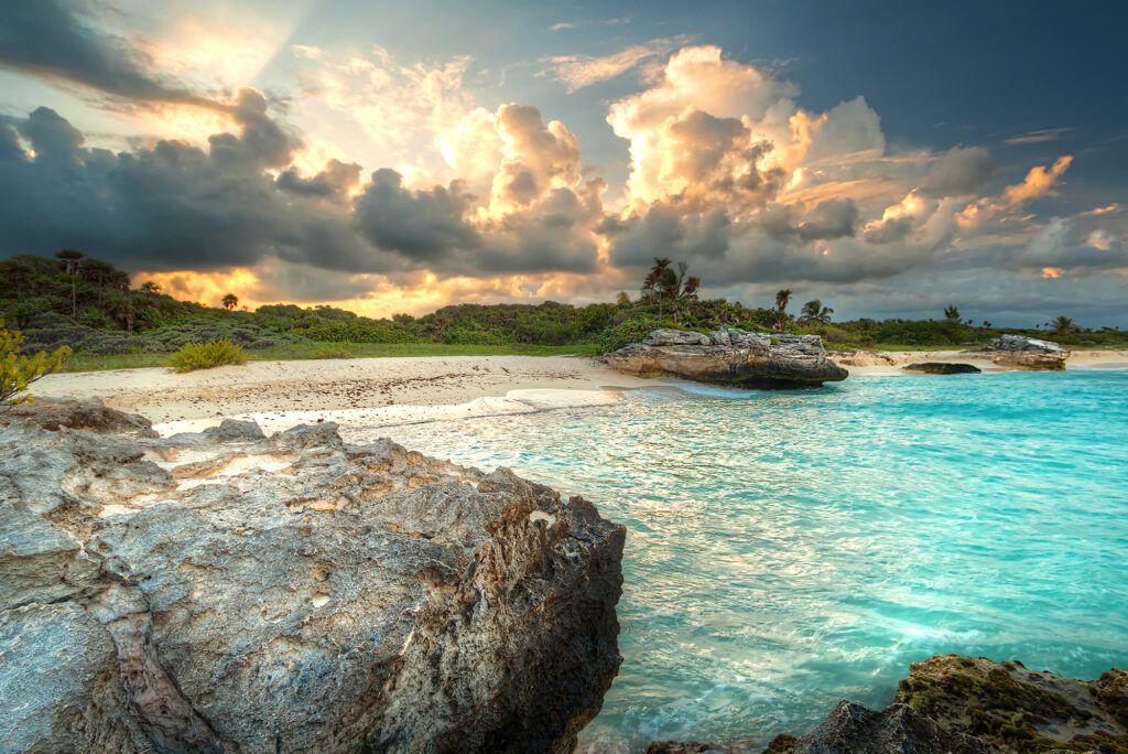 The Best Dive Resorts for Solo Travelers