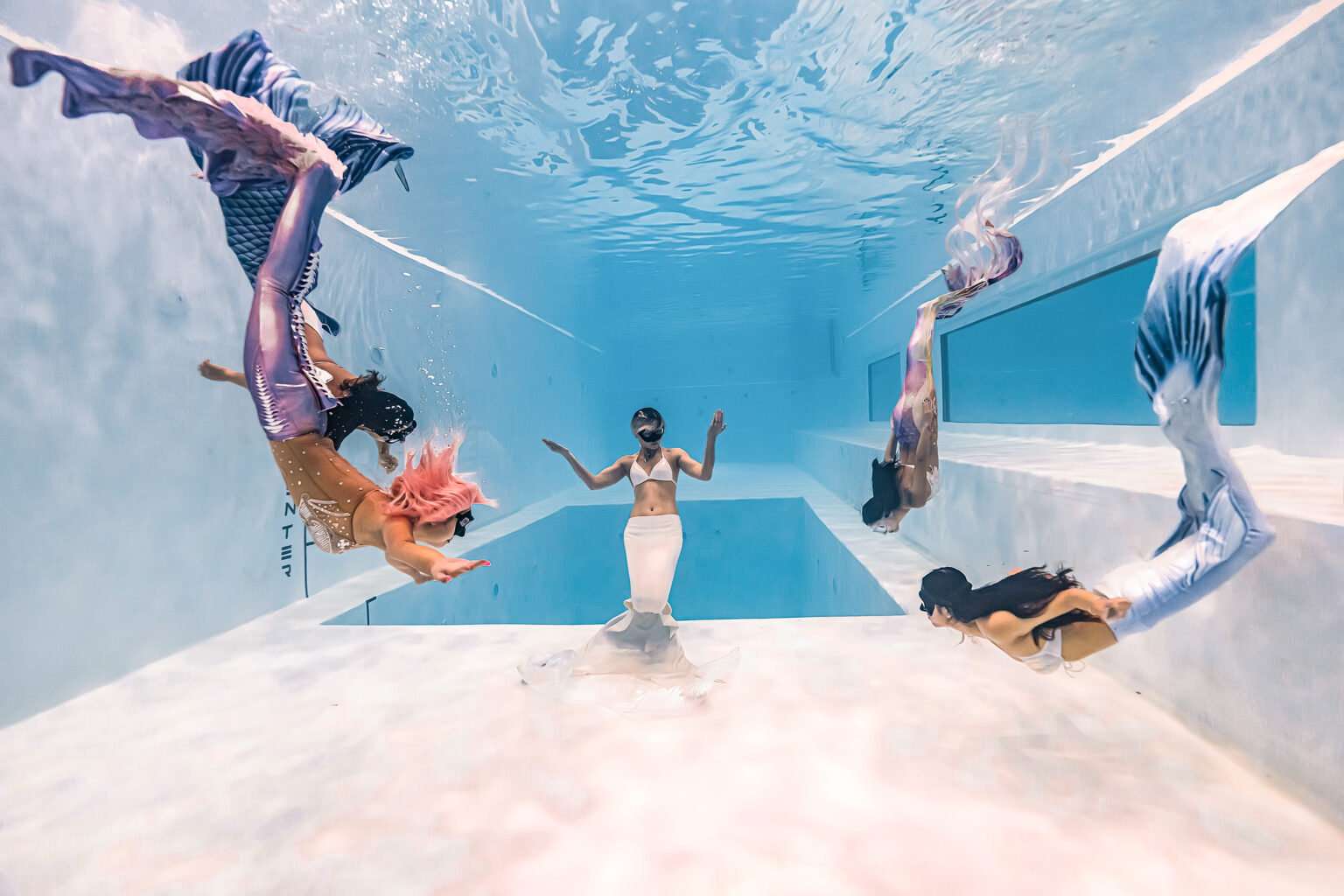 How to Become a Mermaid - PADI Mermaid Programs