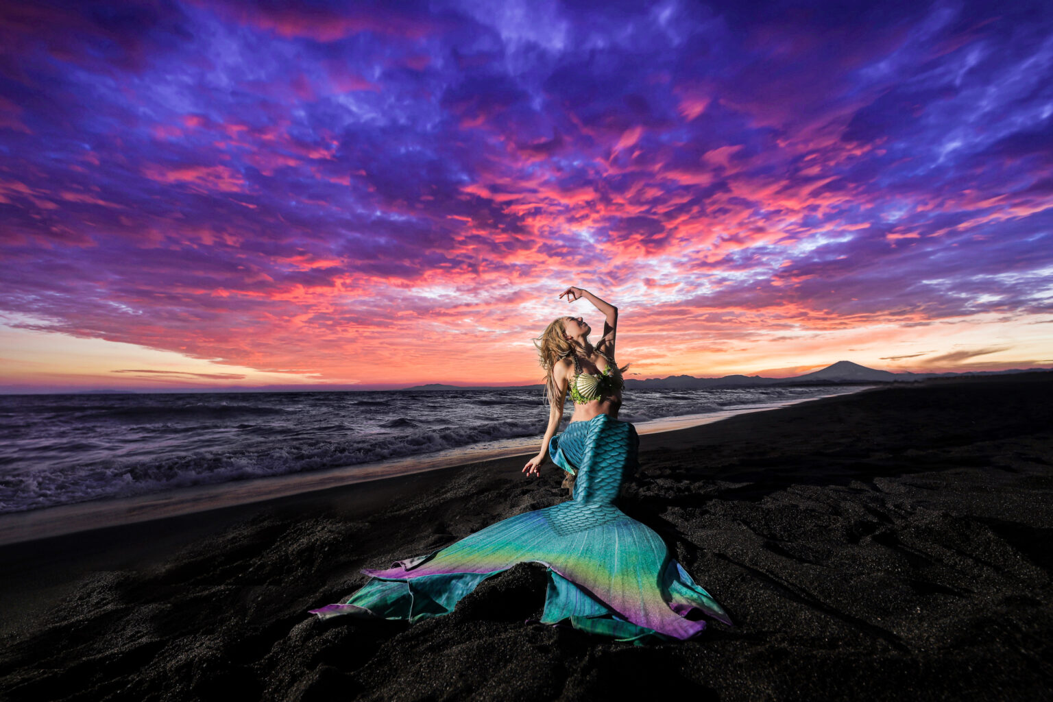 How to Become a Mermaid - PADI Mermaid Programs