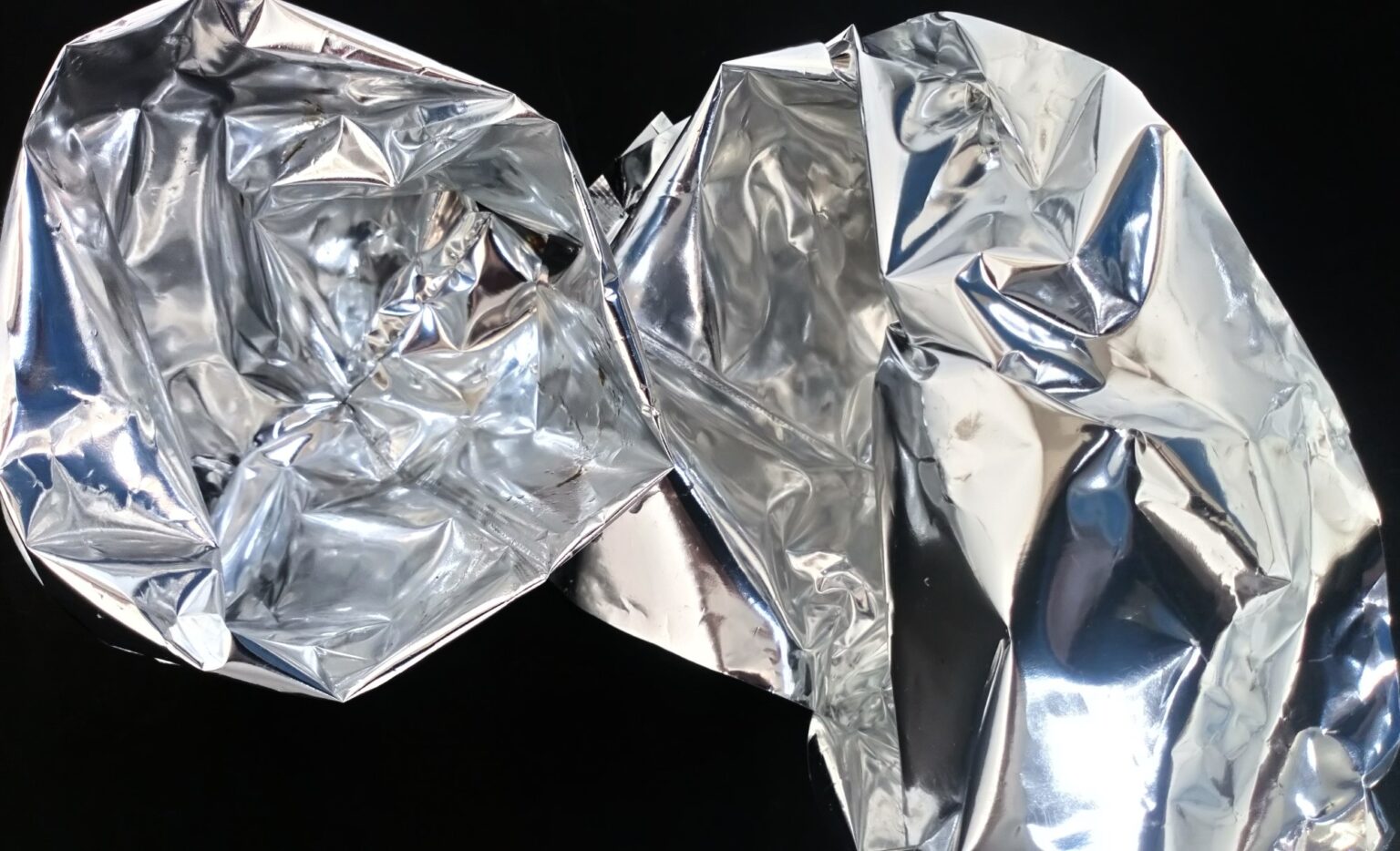 Eco-Friendly Alternatives to Gift Wrap and Tissue Paper