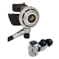 ダイビング器材の選び方：レギュレーターの選び方