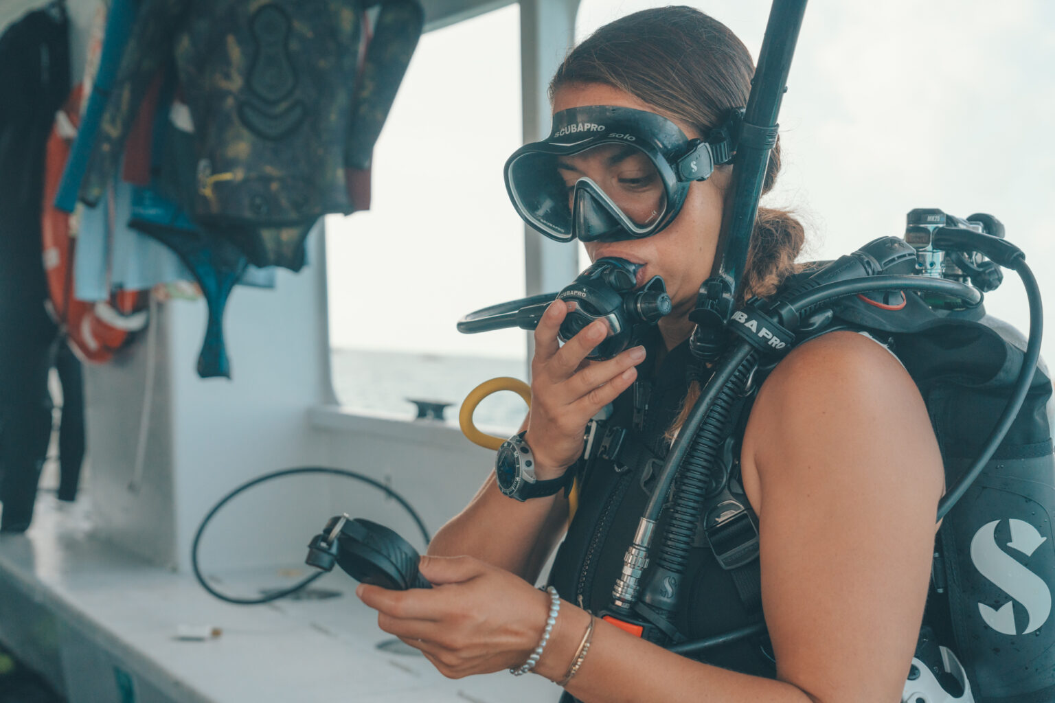How To Become an Advanced Diver: A Complete Guide